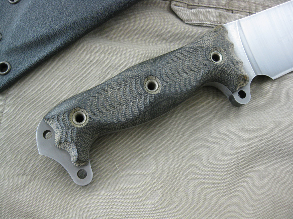 FSOT: Busse SwatManDu, Stripped Fat ASH, HellRazor | BladeForums.com